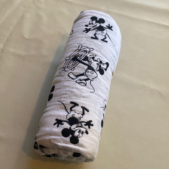 Disney | Accessories | Brand New Mickey Mouse Muslim Blanket Swaddle ...